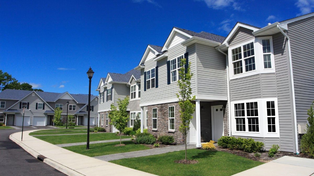 Residential Real Estate Investment: A Step-by-Step Guide